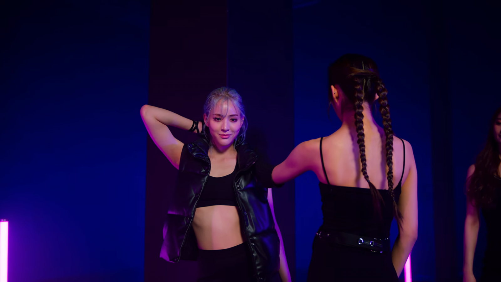 H1-KEY ปล่อยวิดีโอคัฟเวอร์แดนซ์ ไม่สนกระแส #แบนลูกหนัง เห็นลีลาการเต้น ...