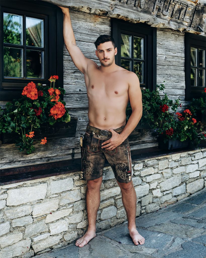 ชวนชมปฏิทินสุดร้อนแรงแห่งปี ของเหล่า “ชาวไร่วัยสะรุ่น” ชาวออสเตรีย ประจำปี 2022 – CatDumb – แคทด ...