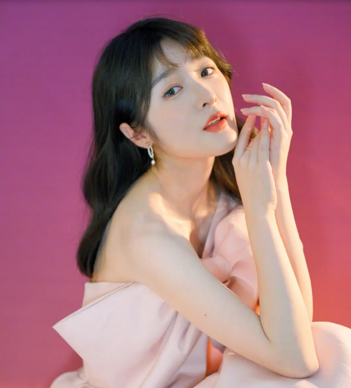 จำได้มั้ย!? “ซูเจียว” ผู้รับบทเด็กชายใน Cj7 – ปัจจุบันโตเป็นสาววัย 25 ปีแล้ว แถมสวยจนต้องหลง ...