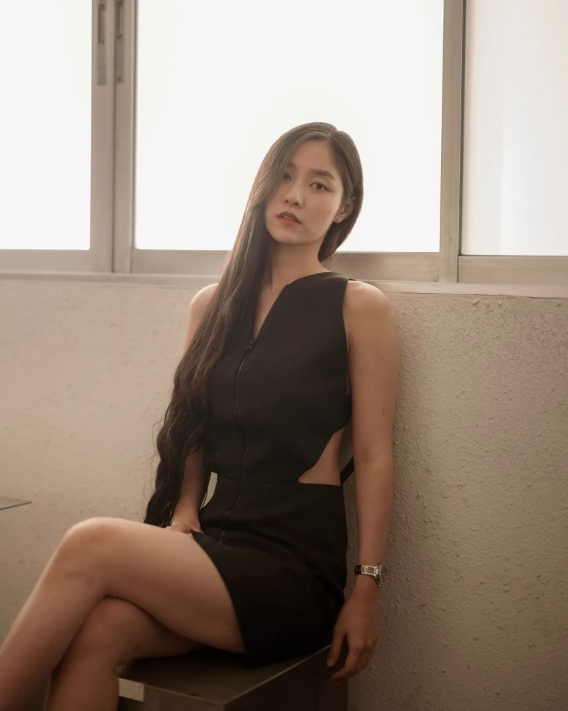 รู้จักกับ “ครูดิว” ครูสอนภาษาจีนสุดแซ่บ ทาสแมวสาวผู้หลงใหลในการออกกำลังกาย – CatDumb – แคทดั๊มบ์ ...