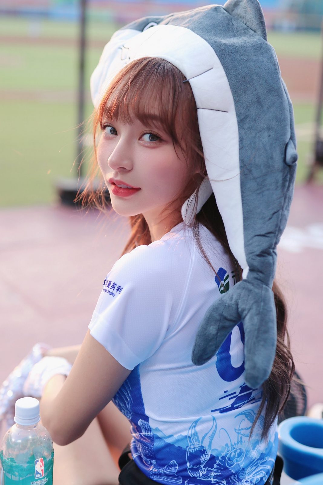 “หลิน เซียง” เชียร์ลีดเดอร์สาวไต้หวัน โดดเด่นเห็นเต็มตามาแต่ไกล ถึงขั้นได้ไป “ถ่ายกราเวียร์” ที่ ...